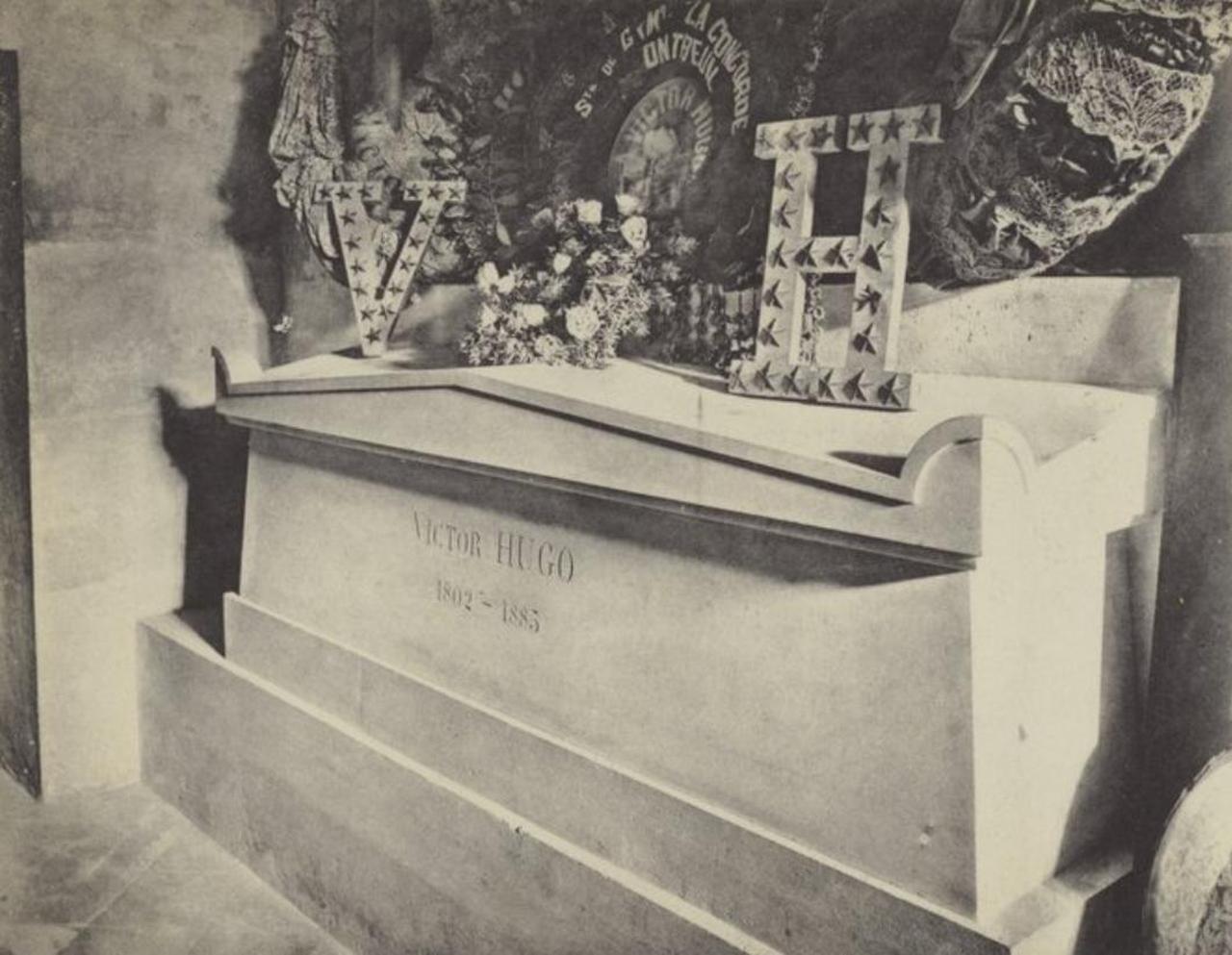 Baki grave in Istanbul draws criticism as UNESCO anniversary events ...